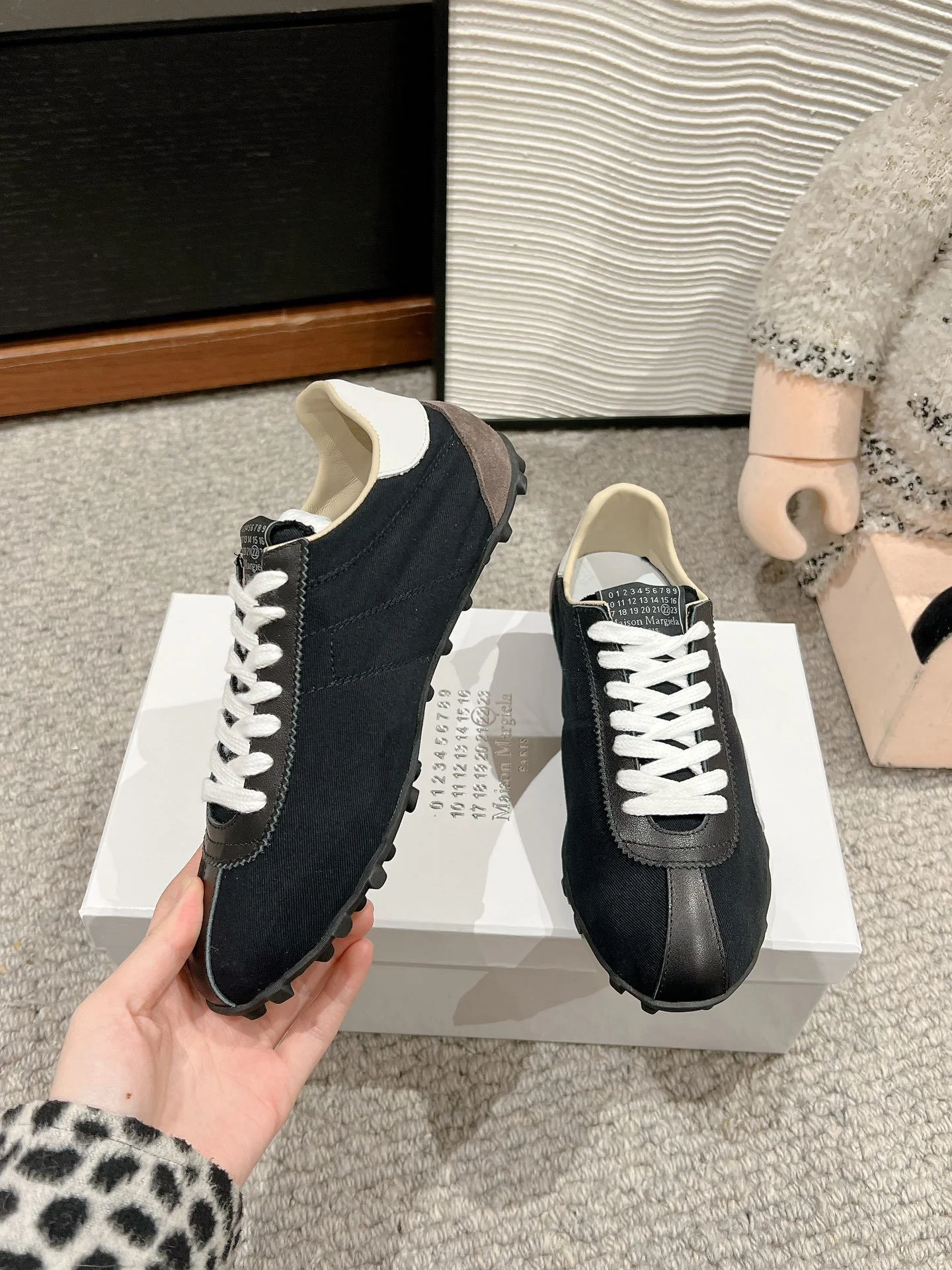Reasonably priced Celine Shoes