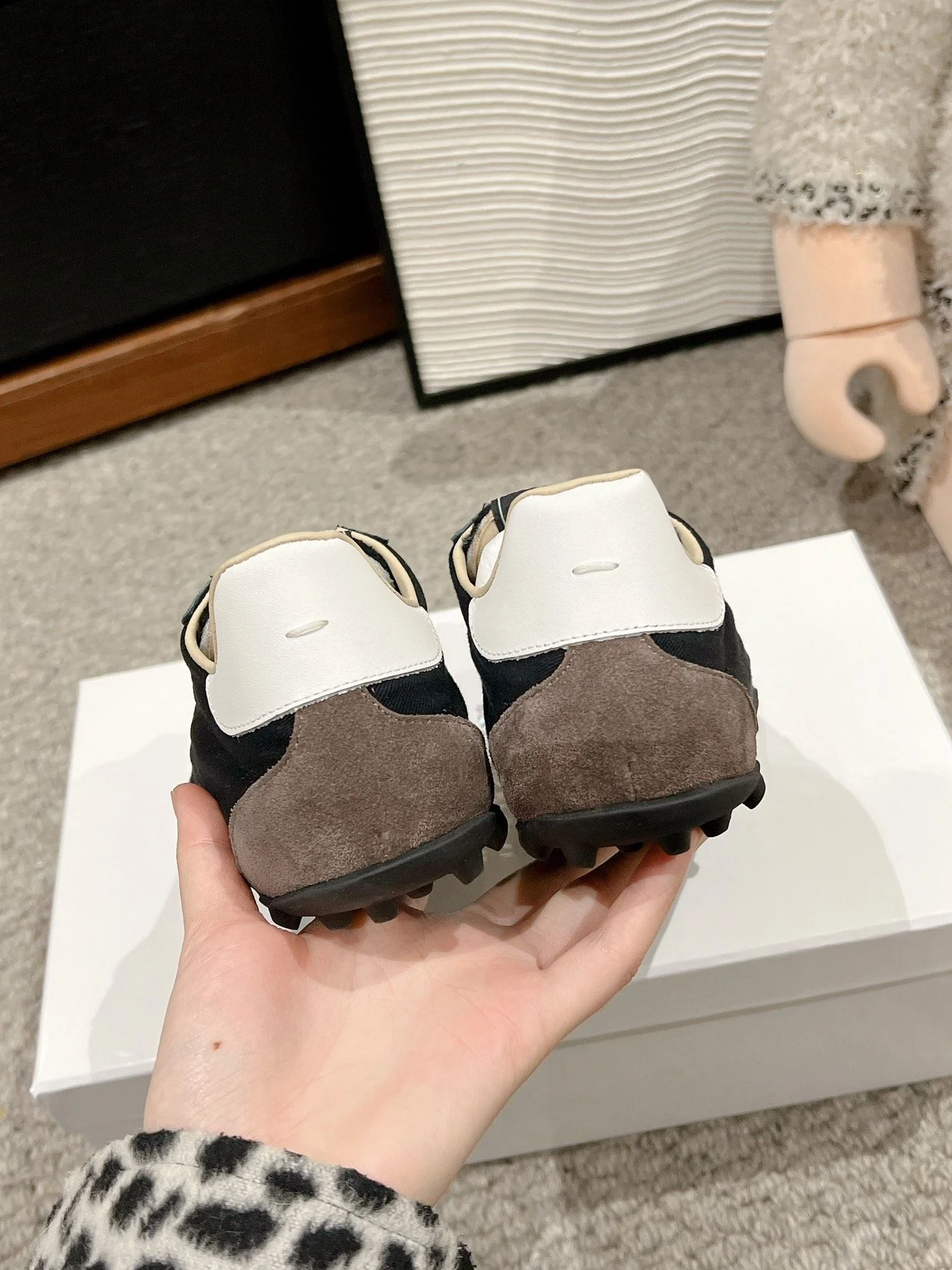 Reasonably priced Celine Shoes