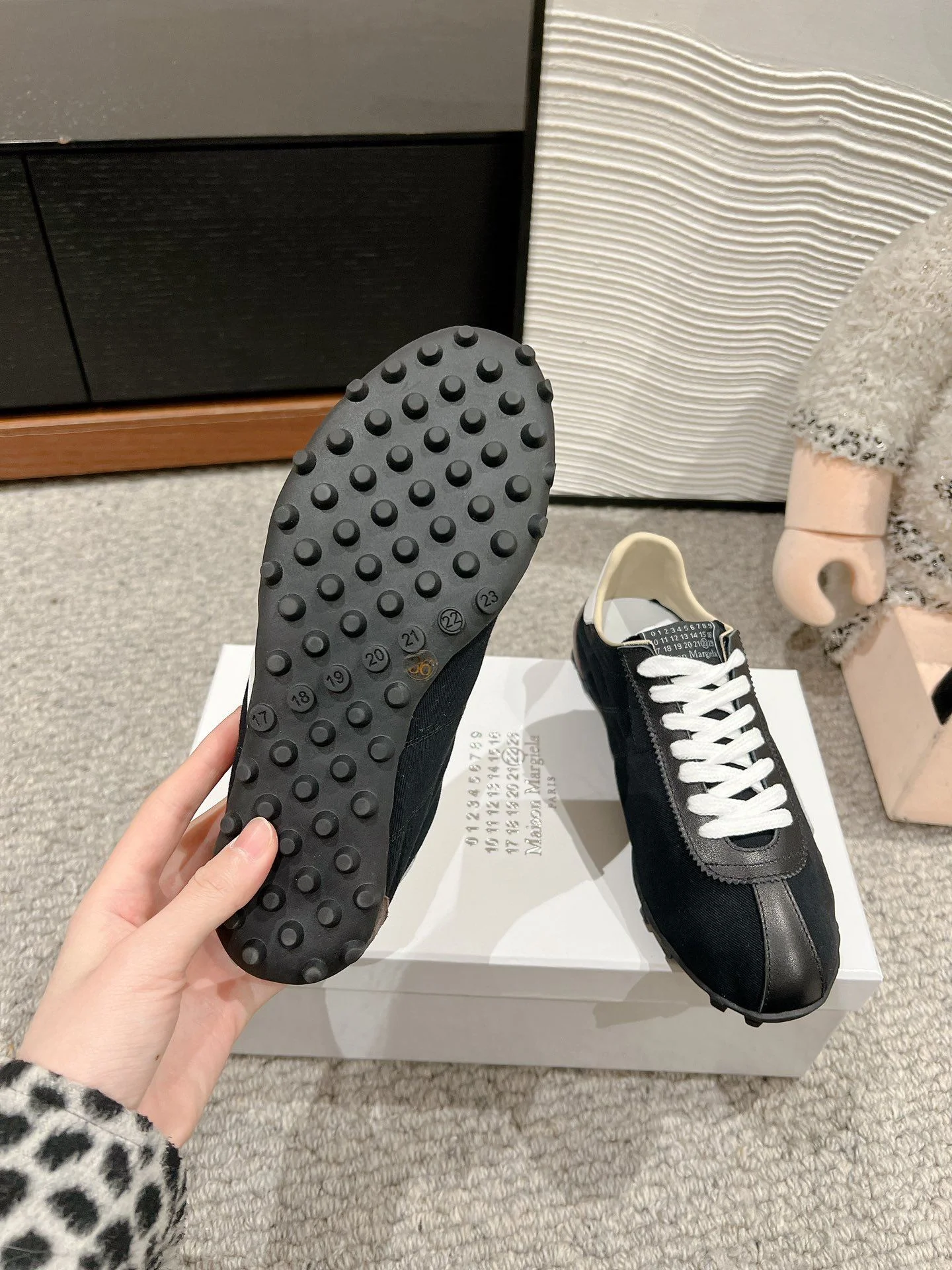 Reasonably priced Celine Shoes