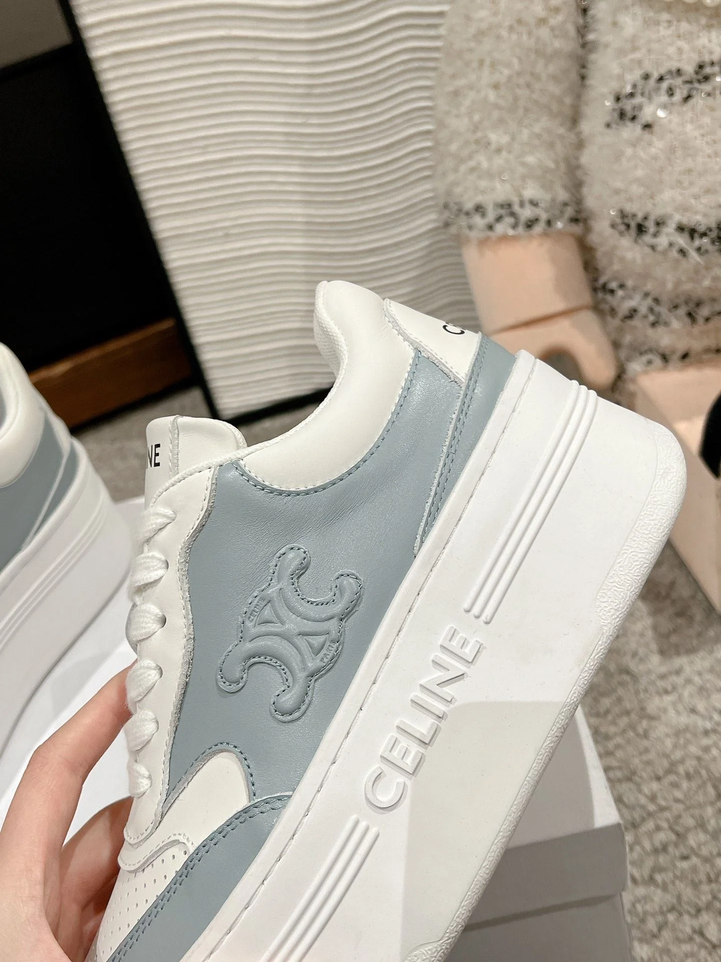 Exact replica Celine Shoes