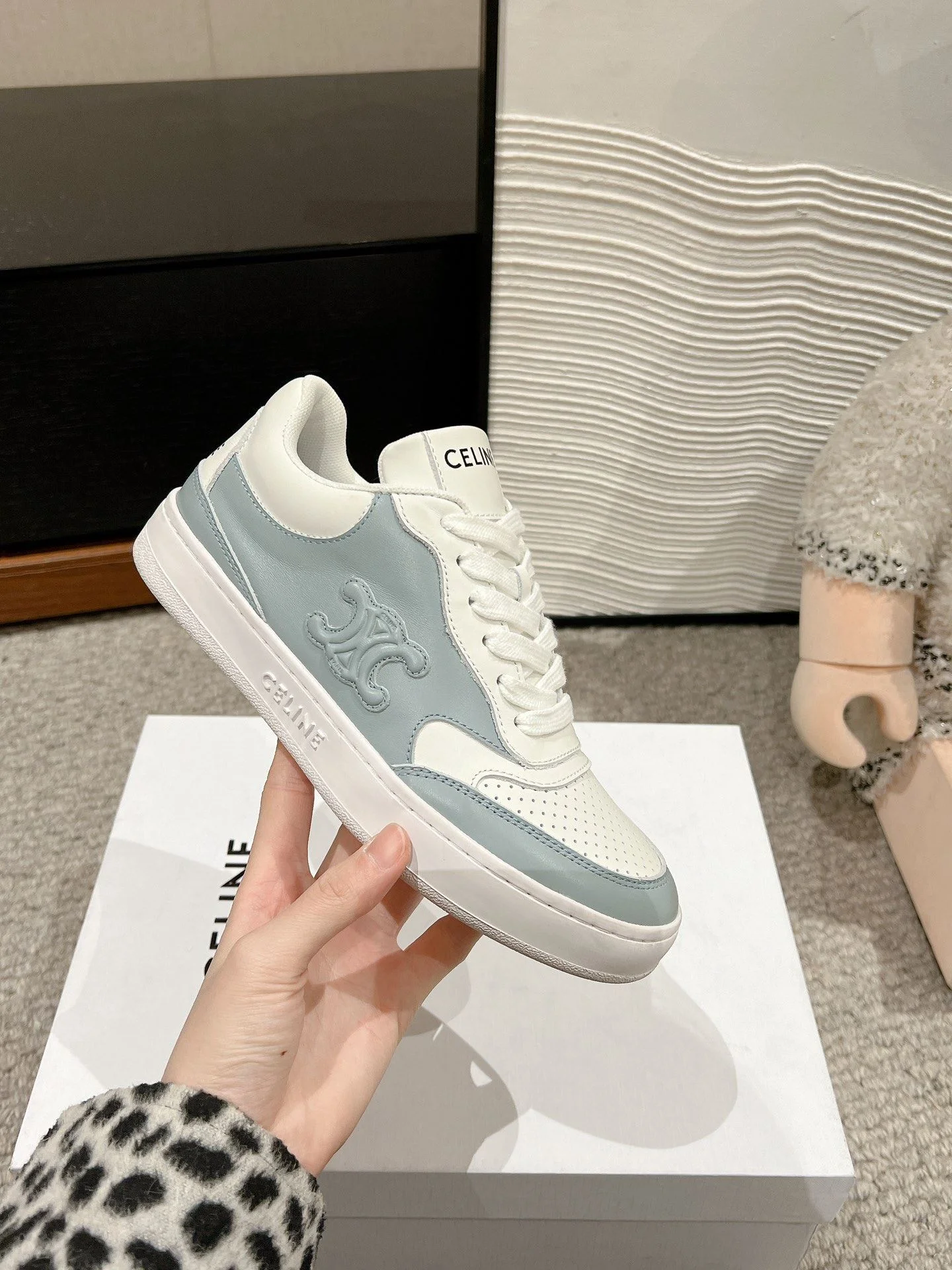 Accurate model Celine Shoes