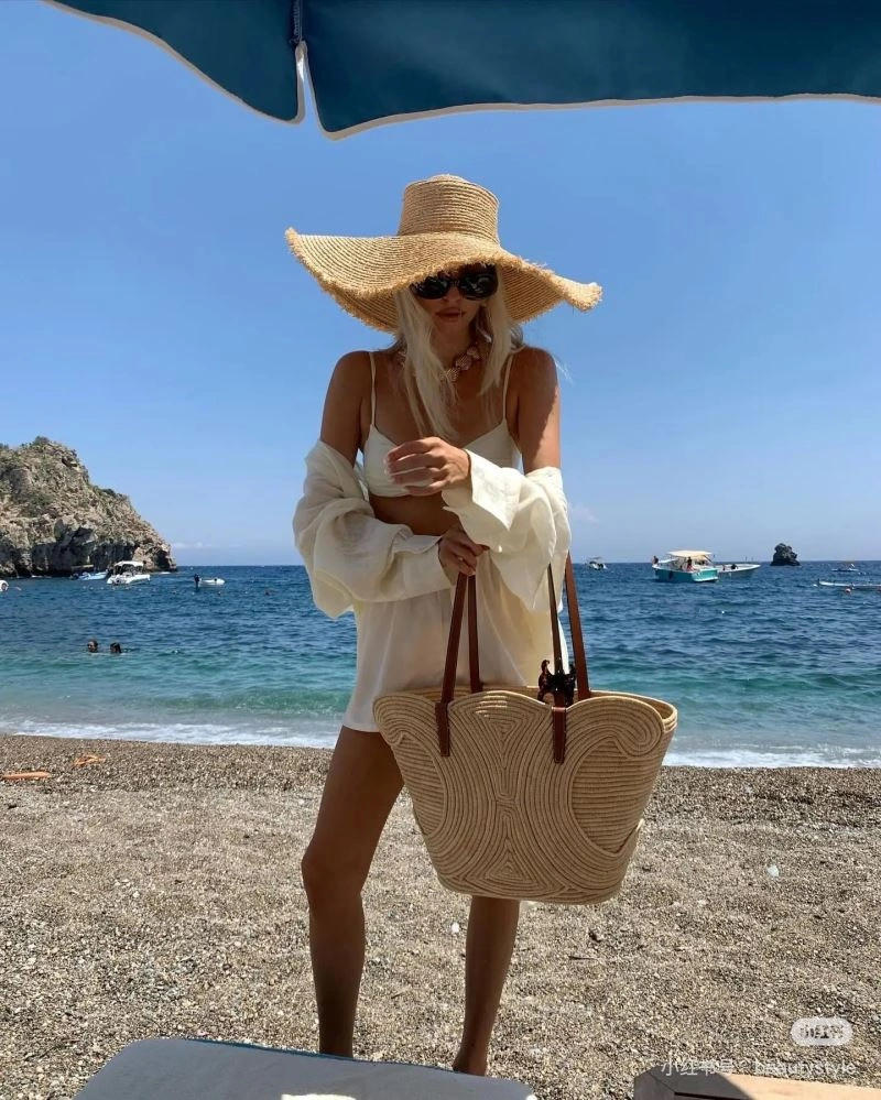 Indistinguishable Celine Shopping Bags