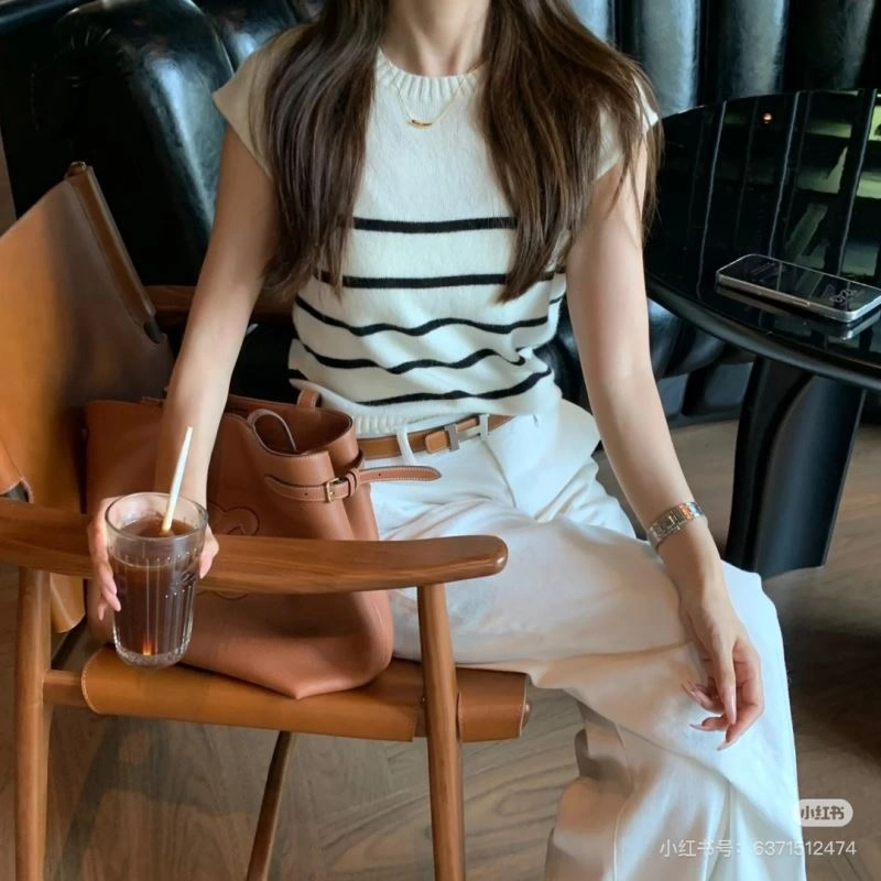 Reasonably priced Celine Shopping Bags