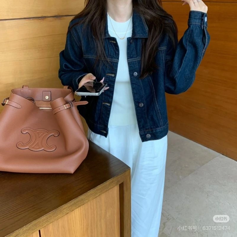 Reasonably priced Celine Shopping Bags
