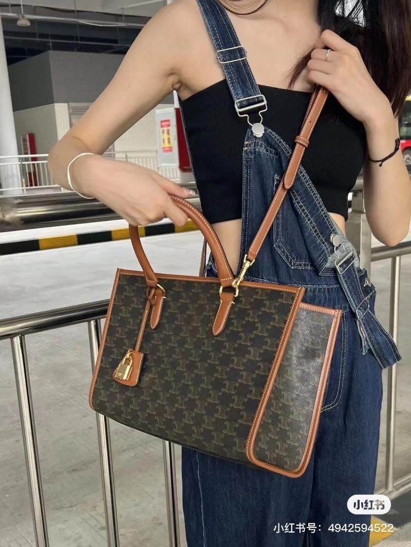 Exact replica Celine Shopping Bags