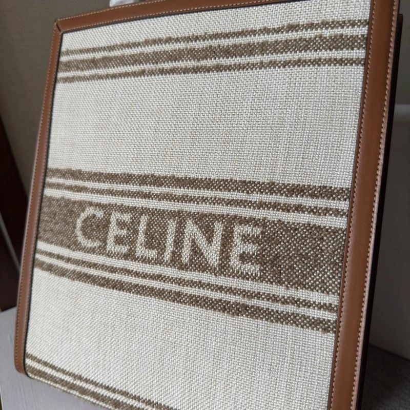 Low-cost Celine Shopping Bags