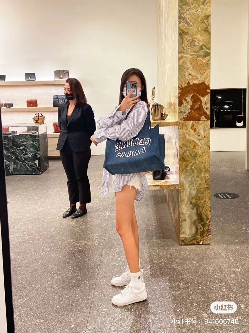 High accuracy Celine Shopping Bags