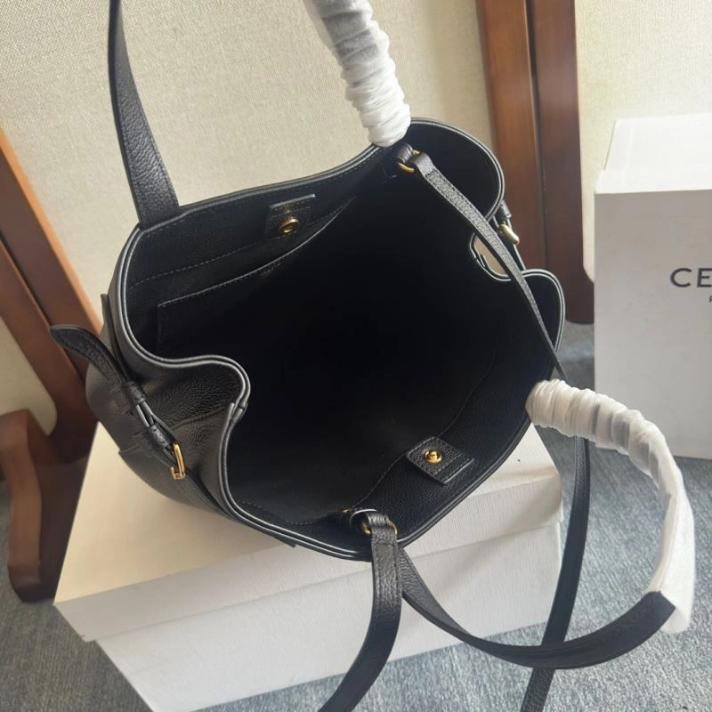 Accurate model Celine Shopping Bags