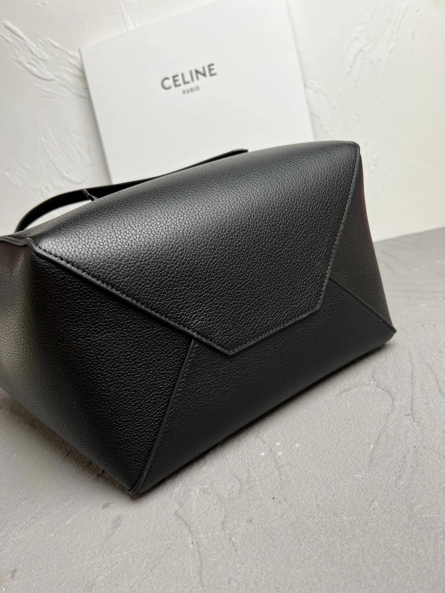 Discounted Celine Shopping Bags
