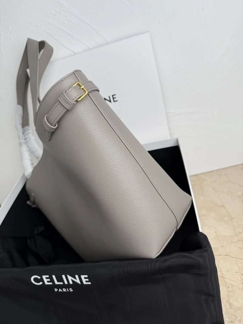 Low-cost Celine Shopping Bags