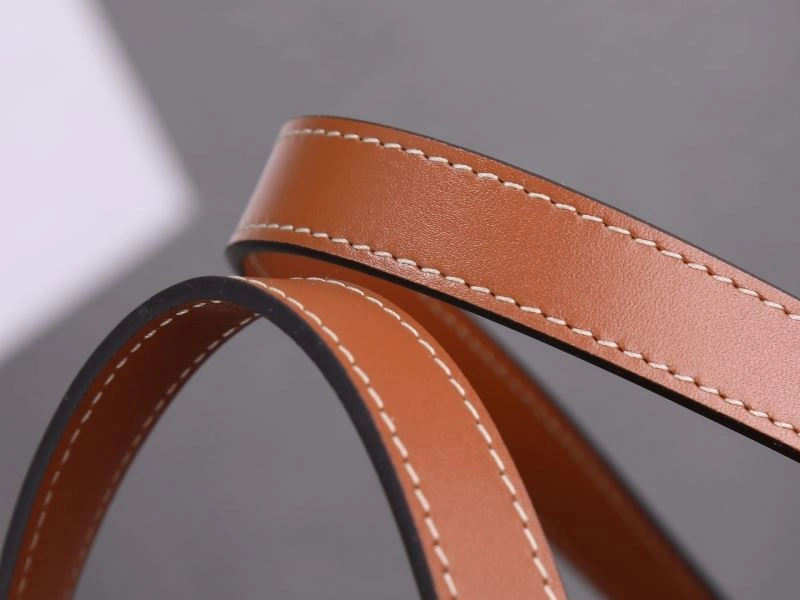 Low-cost Celine Shopping Bags