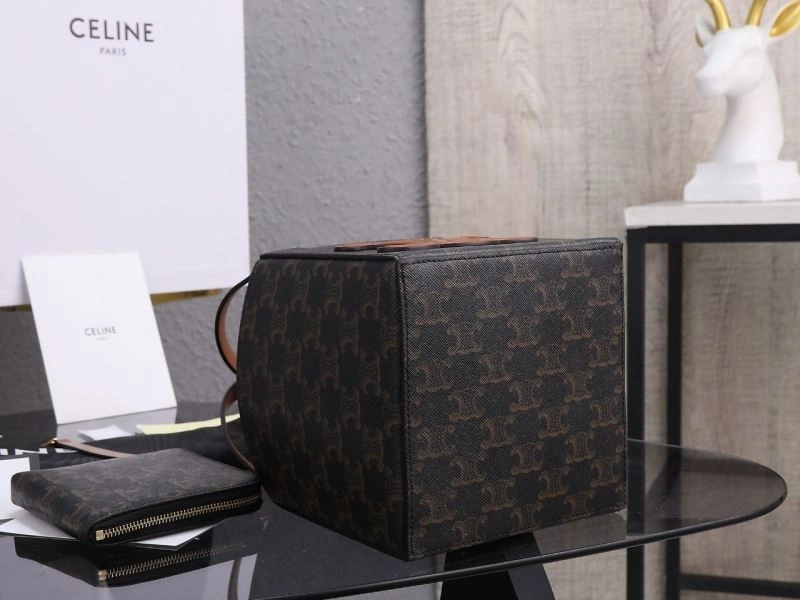 Low-cost Celine Shopping Bags