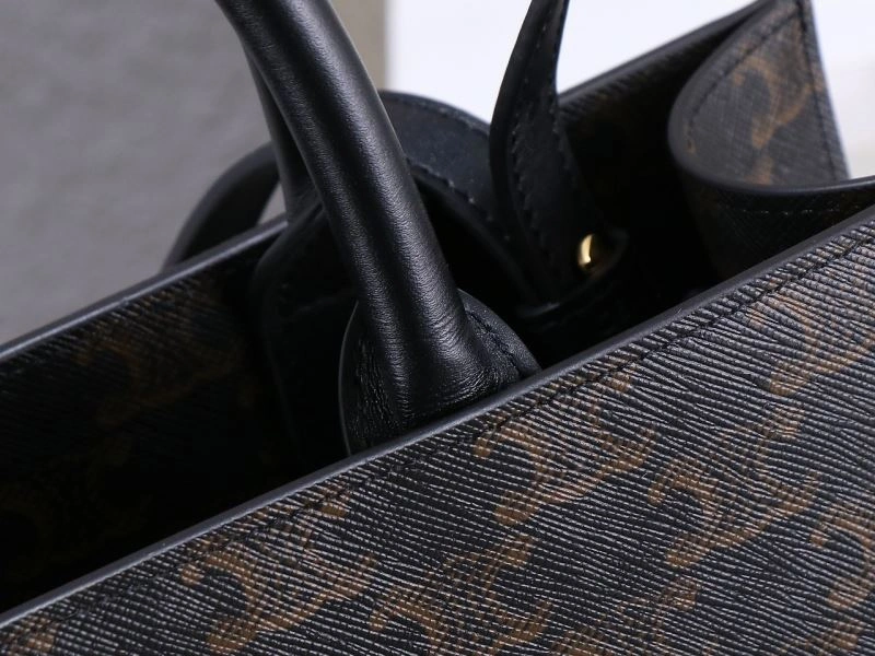 Exact replica Celine Shopping Bags