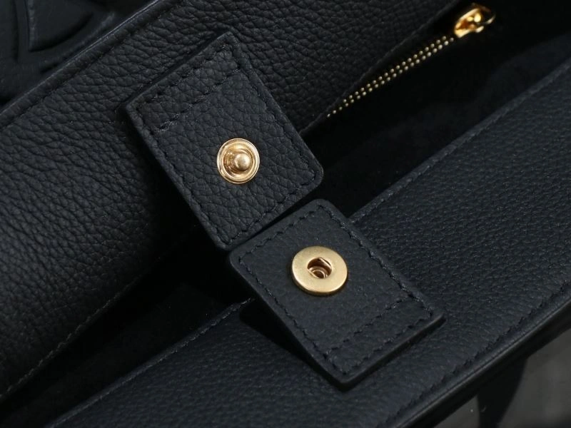 Top match Celine Shopping Bags