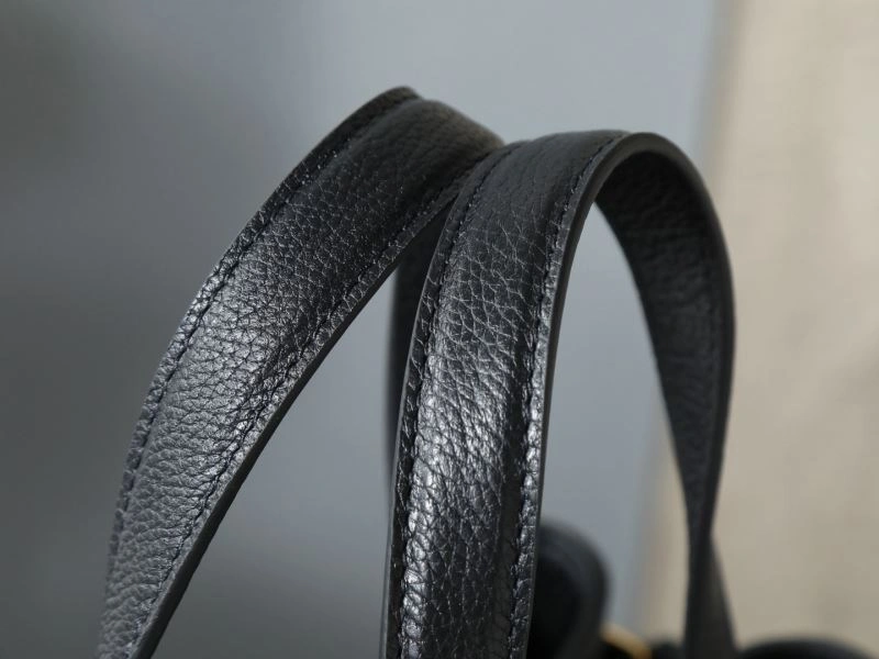 High accuracy Celine Shopping Bags