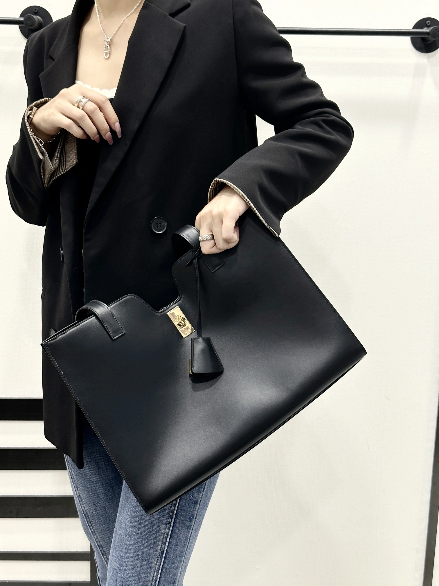Mirror quality Celine Shopping Bags