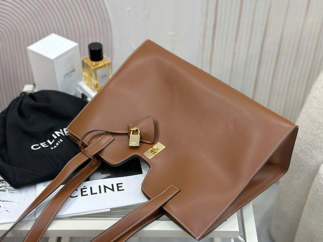 High accuracy Celine Shopping Bags