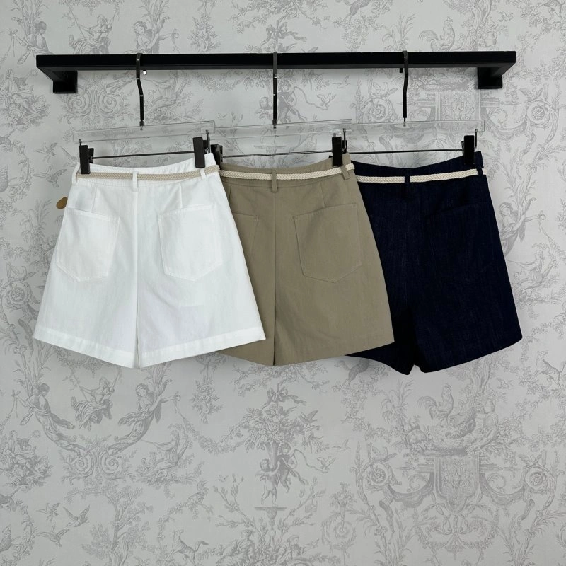 Top match Celine Short Pants