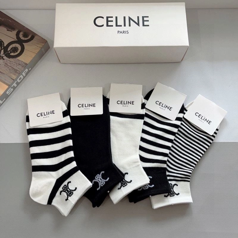 Accurate model Celine Socks