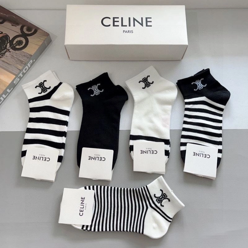 Accurate model Celine Socks