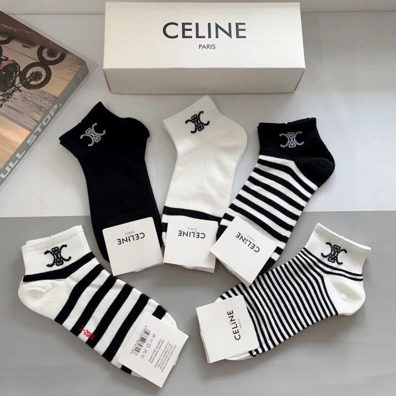 Accurate model Celine Socks