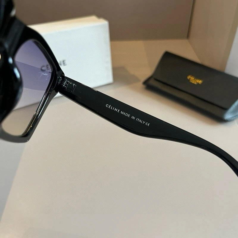 Top mirror Celine Sunglasses