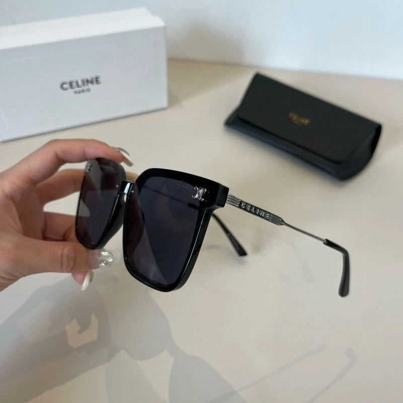 Top mirror Celine Sunglasses