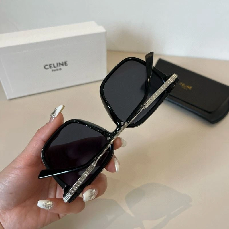 Top mirror Celine Sunglasses