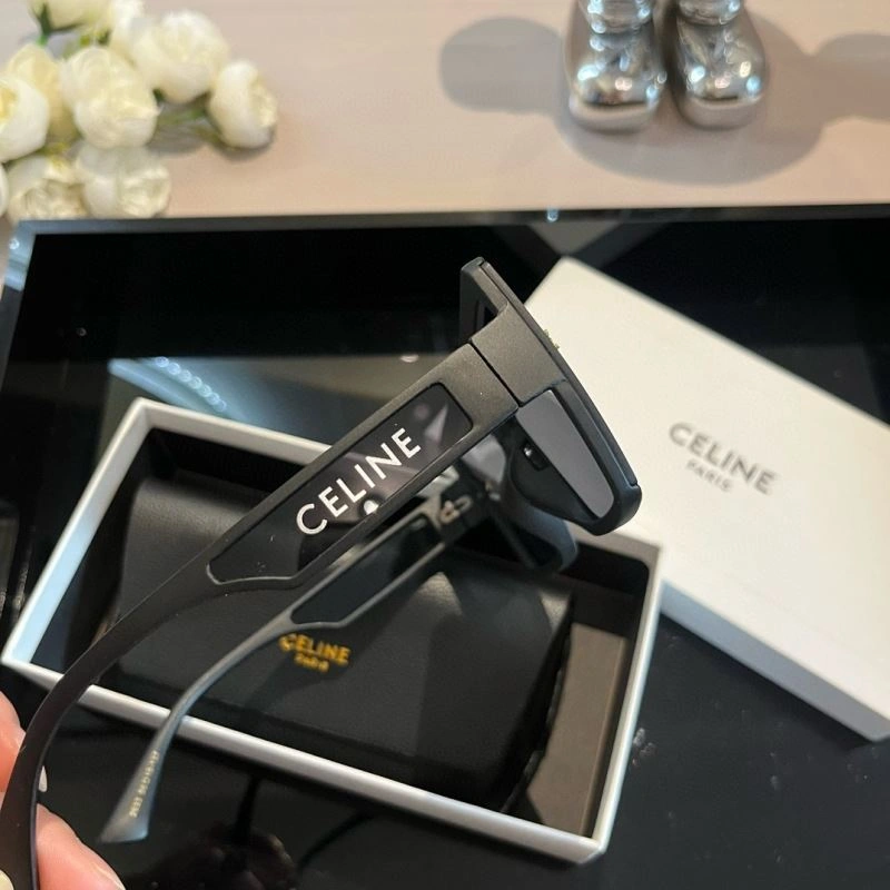 Exact replica Celine Sunglasses