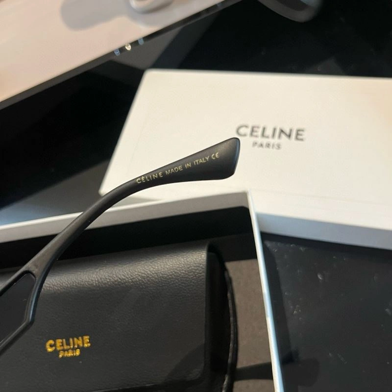 Exact replica Celine Sunglasses