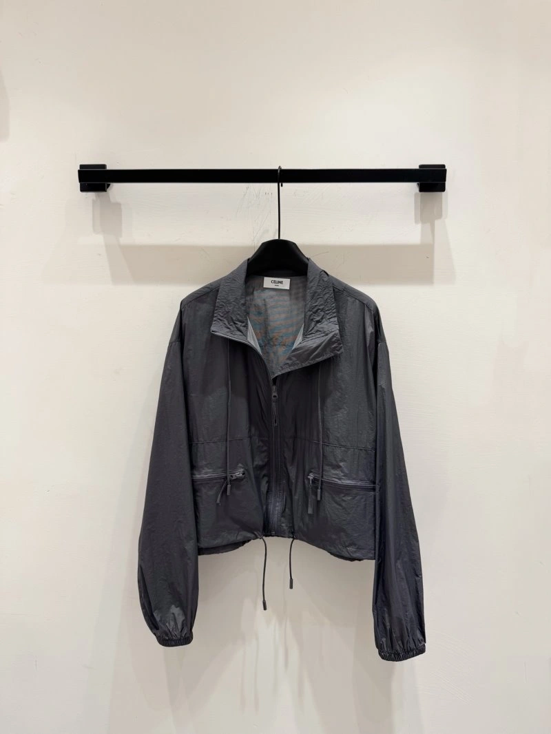 Top mirror Celine Sunscreen Jacket
