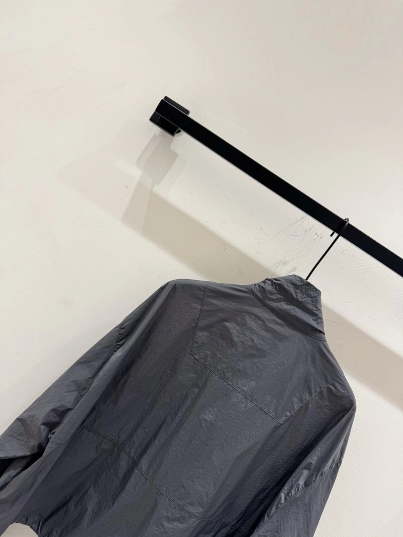 Top mirror Celine Sunscreen Jacket