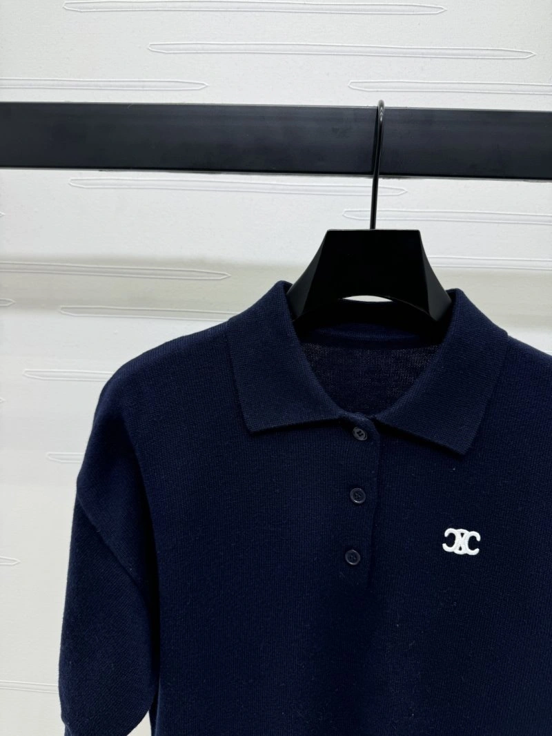 Low-cost Celine T-Shirts