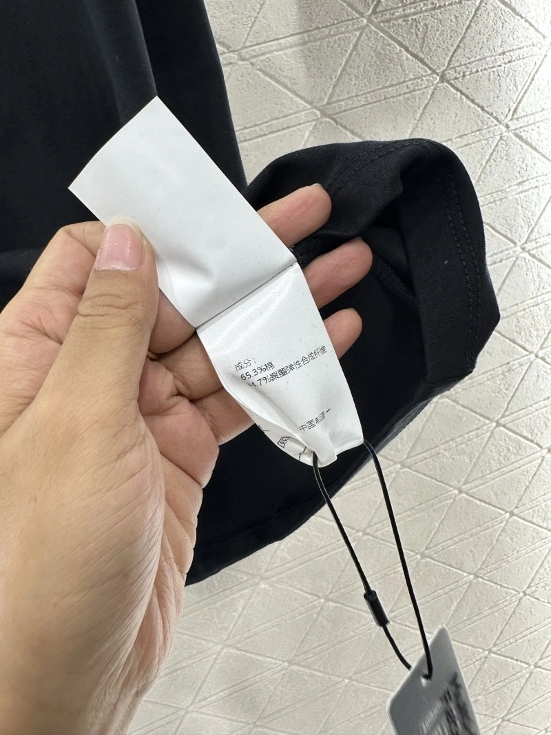Bargain Celine T-Shirts