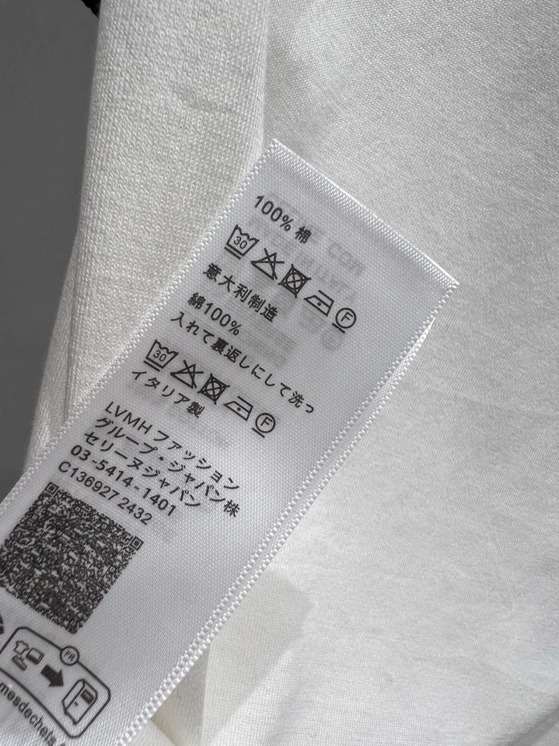 Bargain Celine T-Shirts