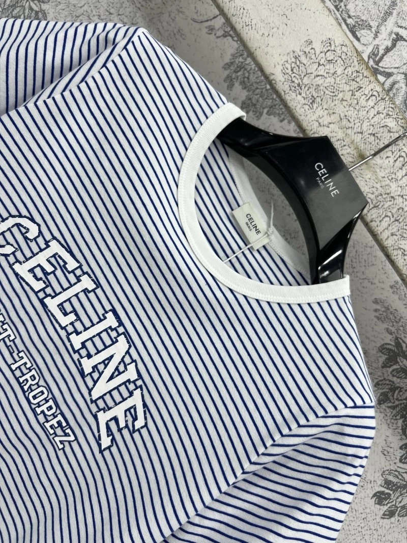Low-cost Celine T-Shirts