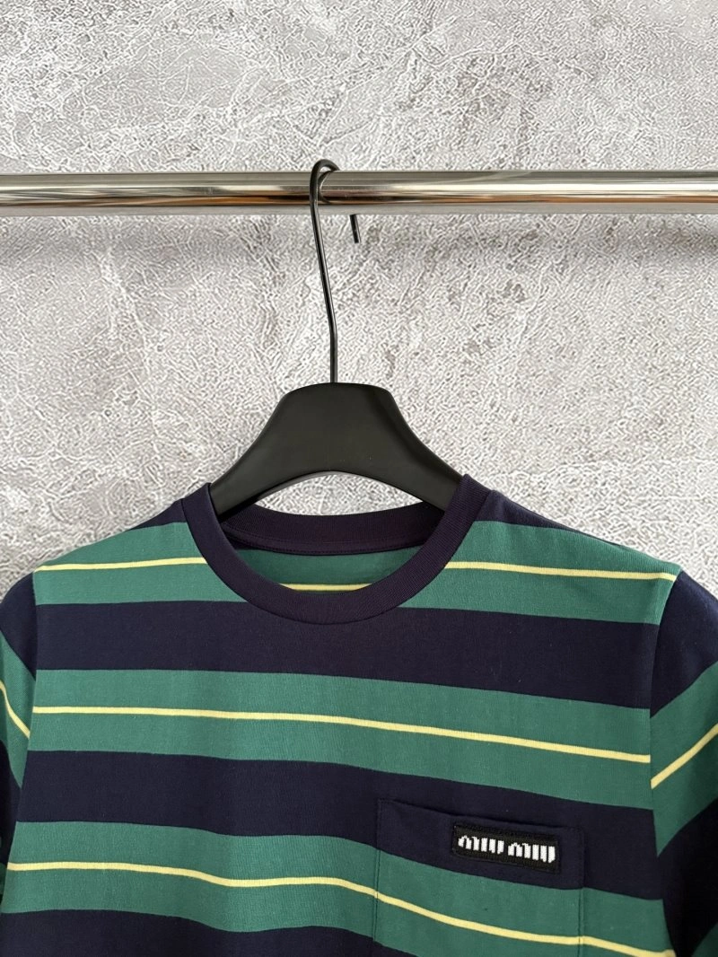 Low-cost Celine T-Shirts