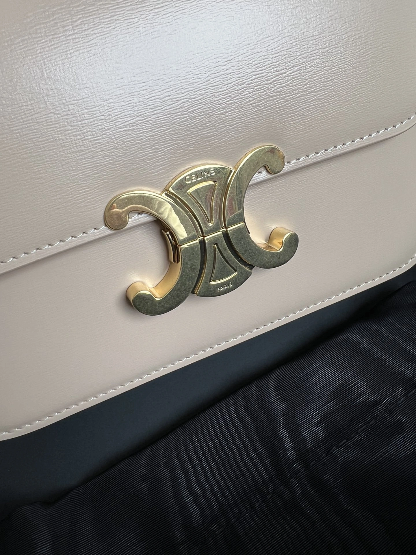 Bargain Celine Triomphe Bags