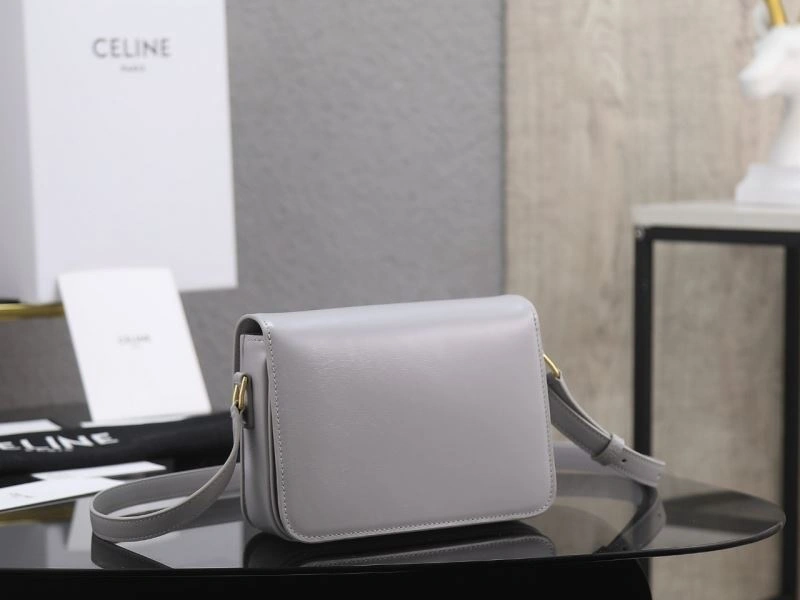 Accurate model Celine Triomphe Bags
