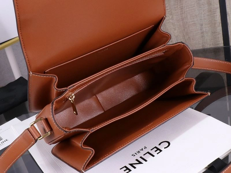 Accurate model Celine Triomphe Bags