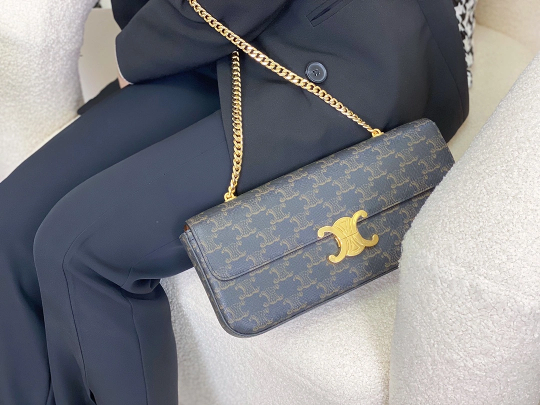 Top mirror Celine Triomphe Bags