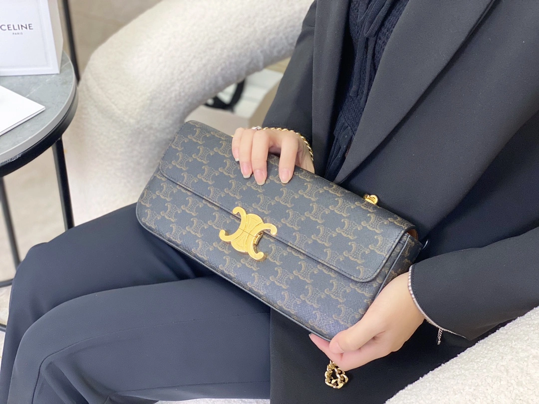 Top mirror Celine Triomphe Bags