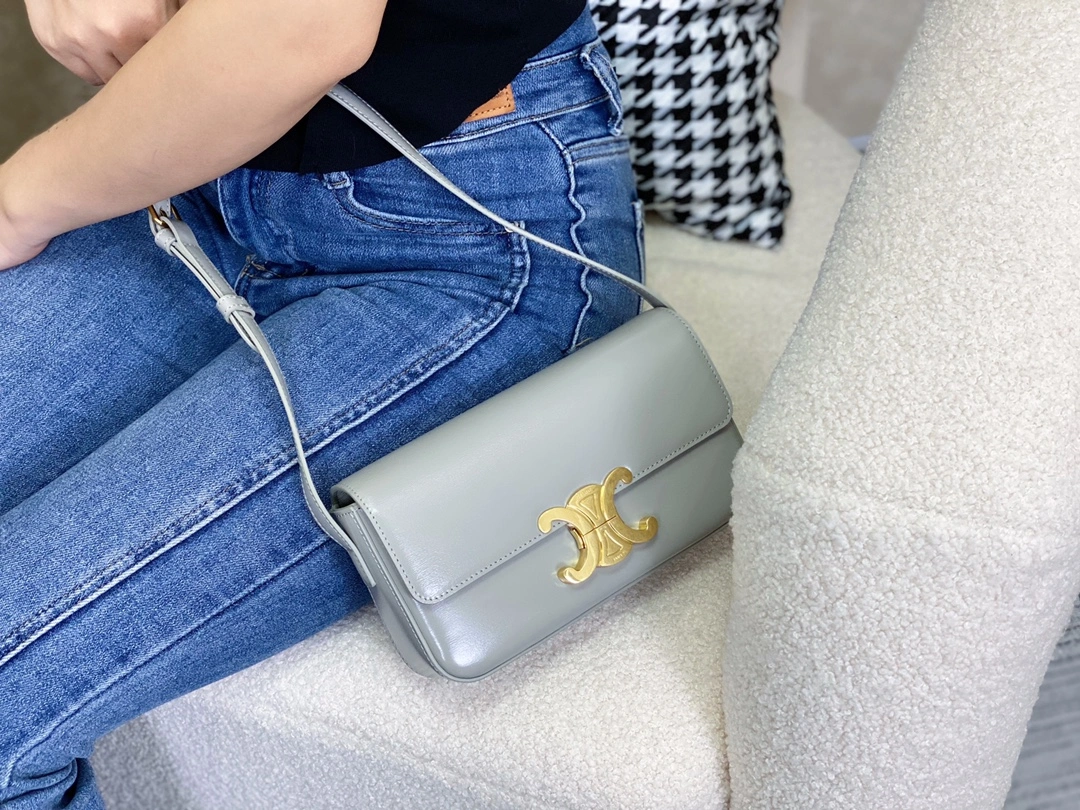 Exact replica Celine Triomphe Bags