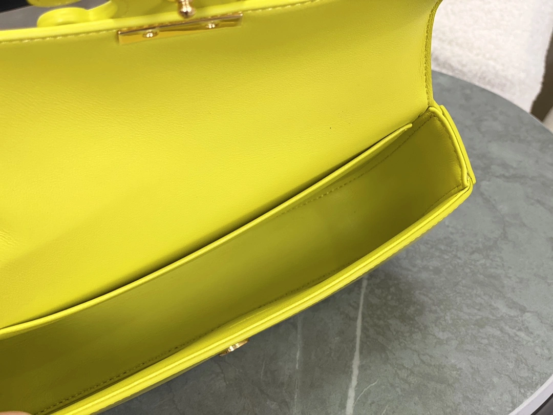 Top mirror Celine Triomphe Bags