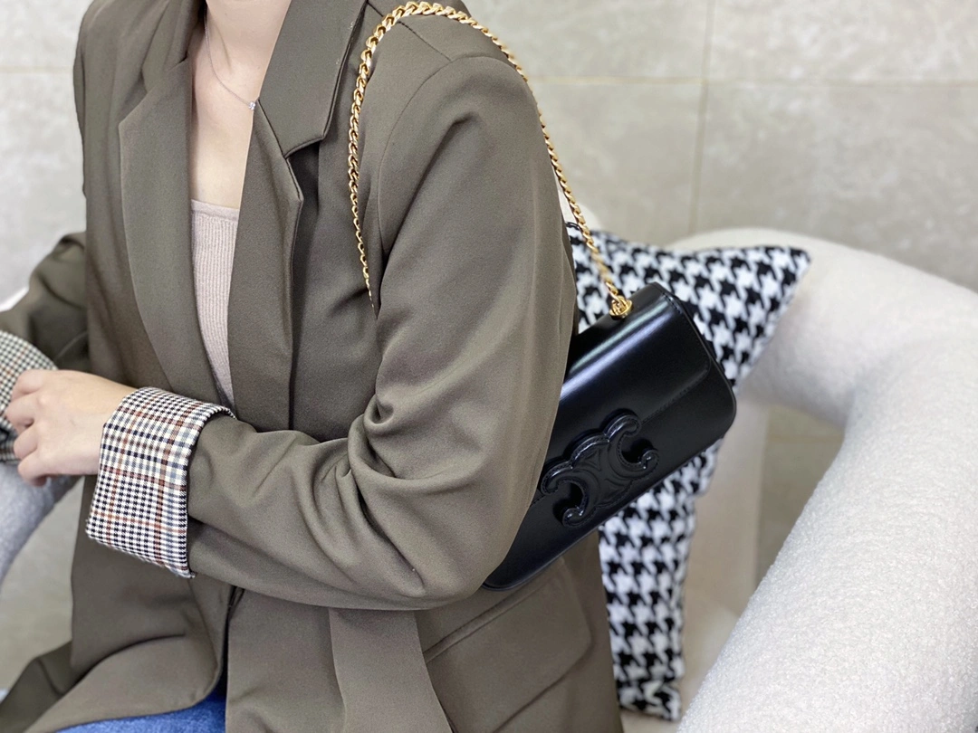 Precise copy Celine Triomphe Bags