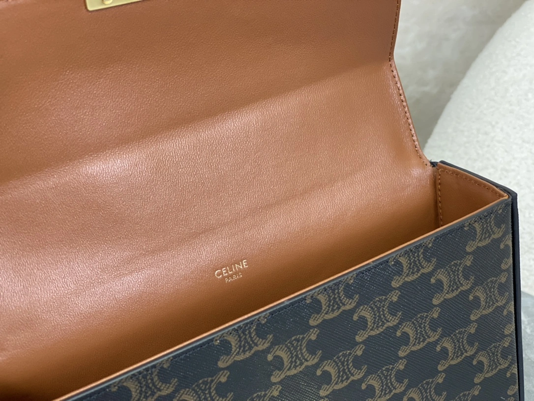 Top mirror Celine Triomphe Bags