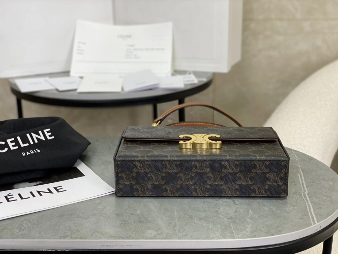 Top mirror Celine Triomphe Bags