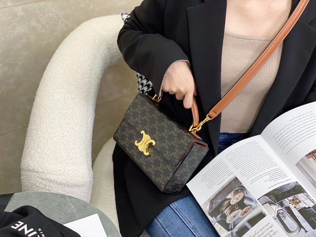 Top mirror Celine Triomphe Bags