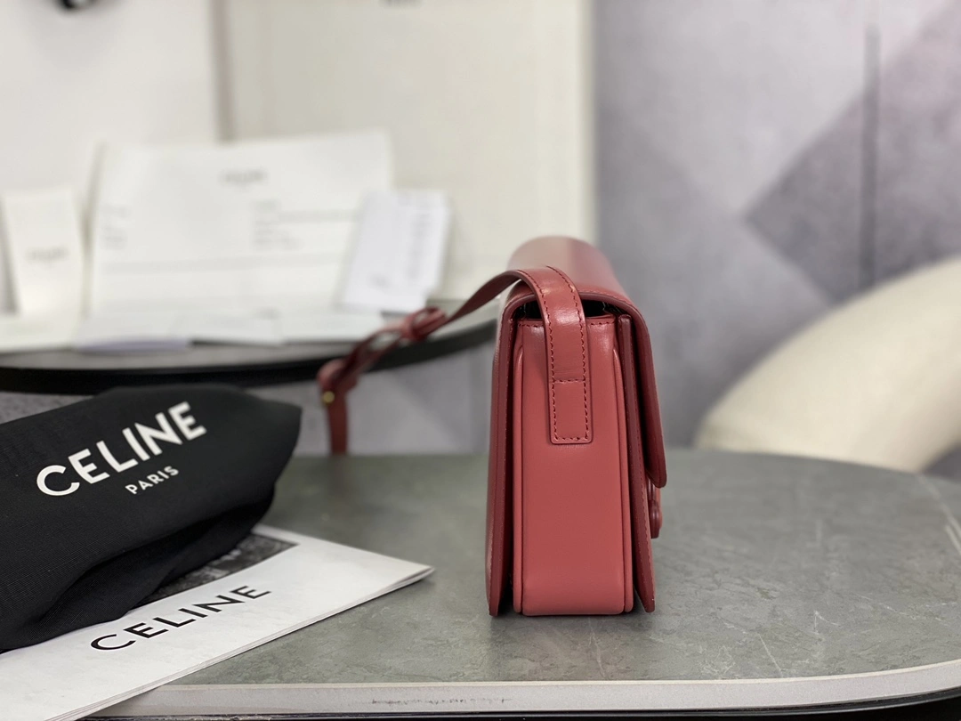 Top mirror Celine Triomphe Bags