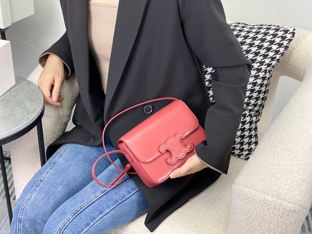Top mirror Celine Triomphe Bags